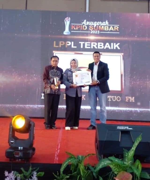 Yusrizal: Anugrah KPID, Bentuk Kehormatan dan Penghargaan Dalam ...