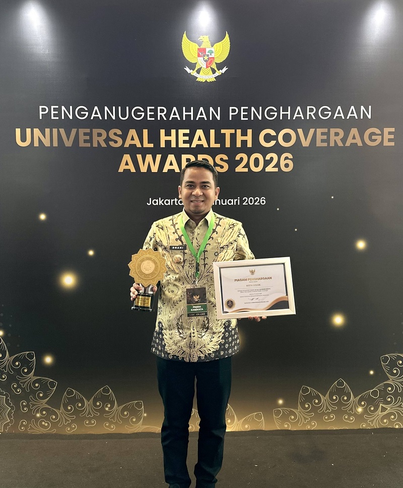Terima Penghargaan UHC Awards 2026 Kategori Madya, Wako Ramadhani ...